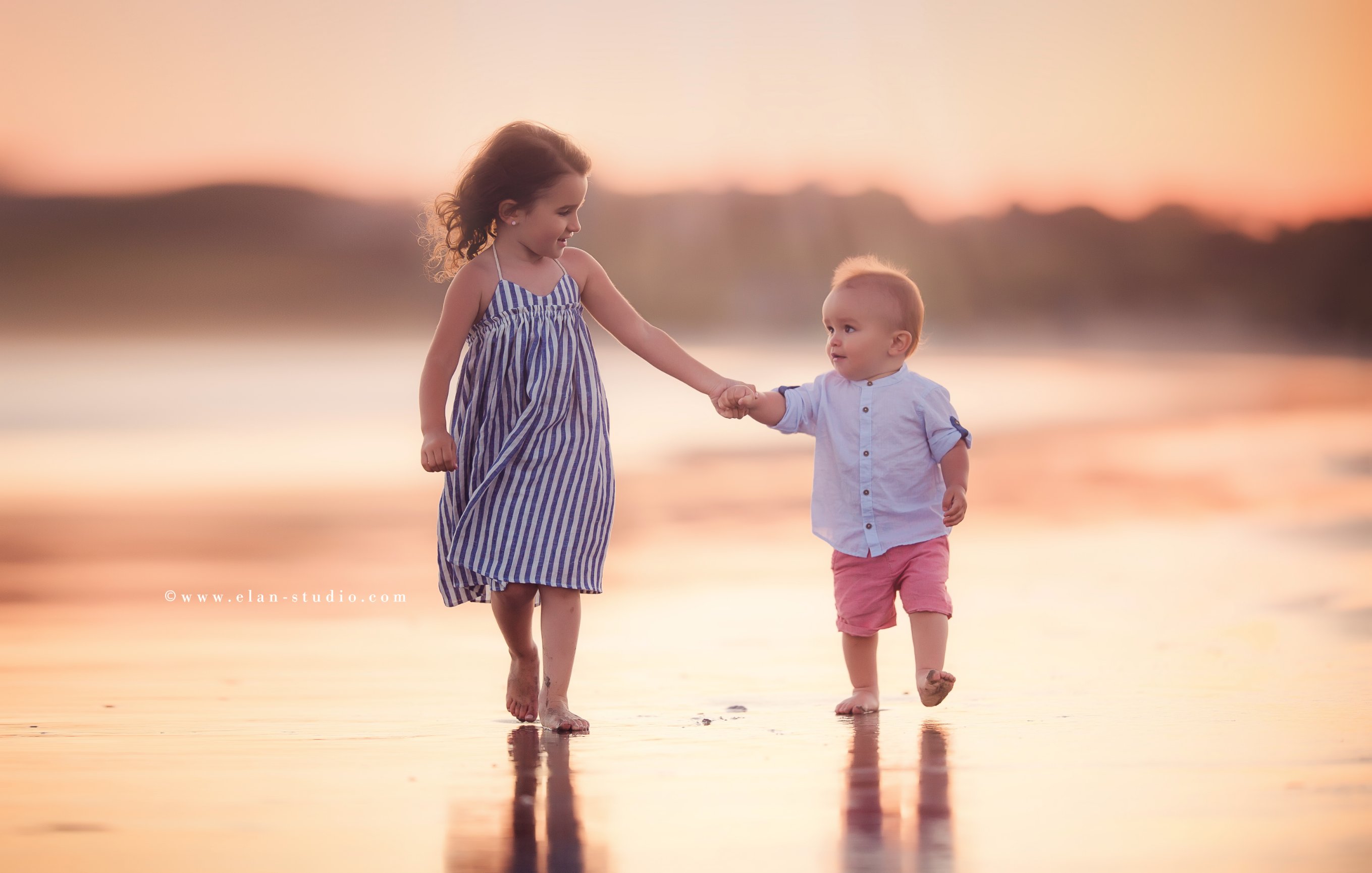 Sibling & Family Portrait & Photography Gallery | Elan Studio