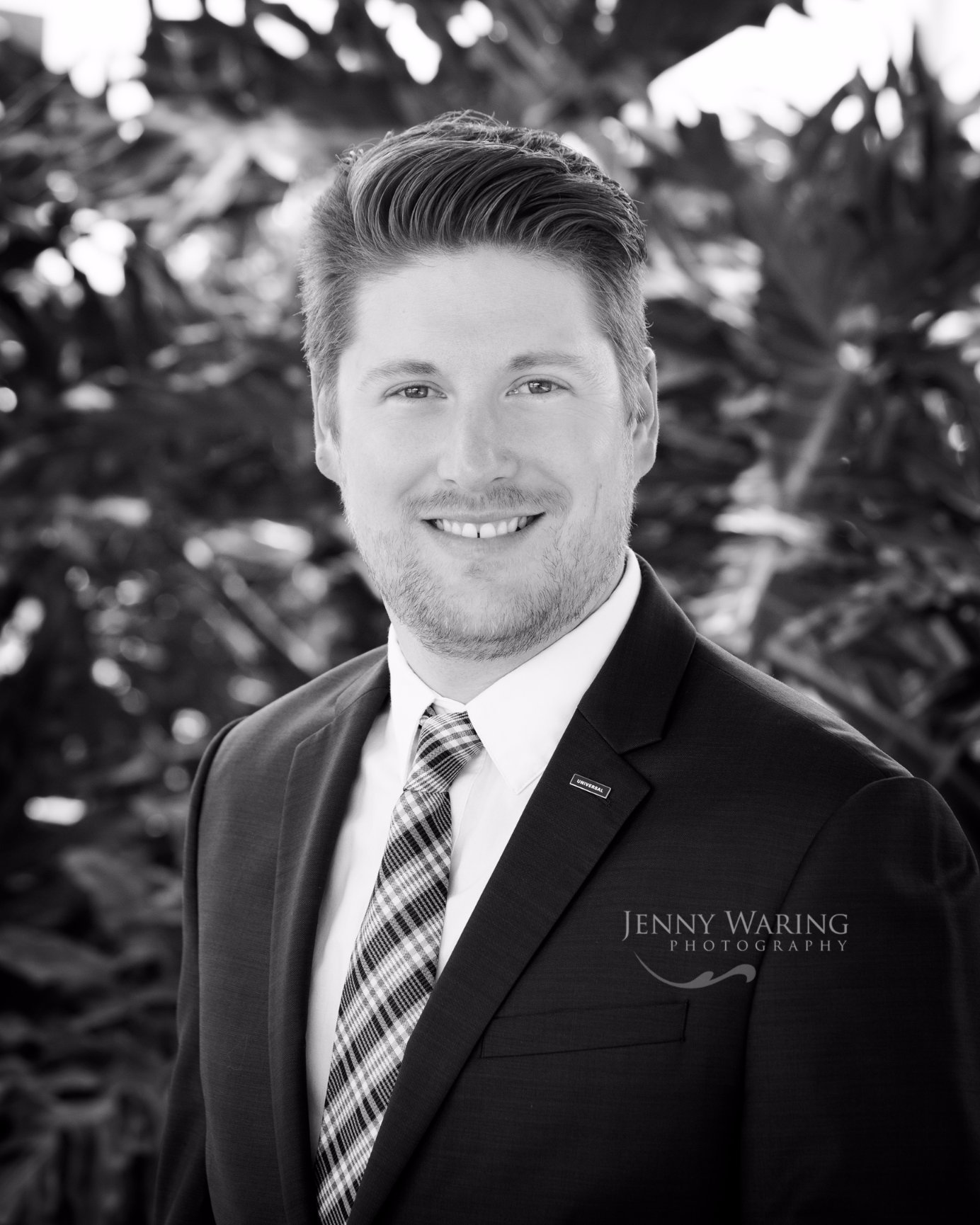 Tom's New Head Shot - Jenny Waring