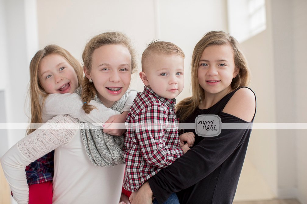 Group Hug { Family Photography Studio in Twin Cities } - {Sweet Light ...