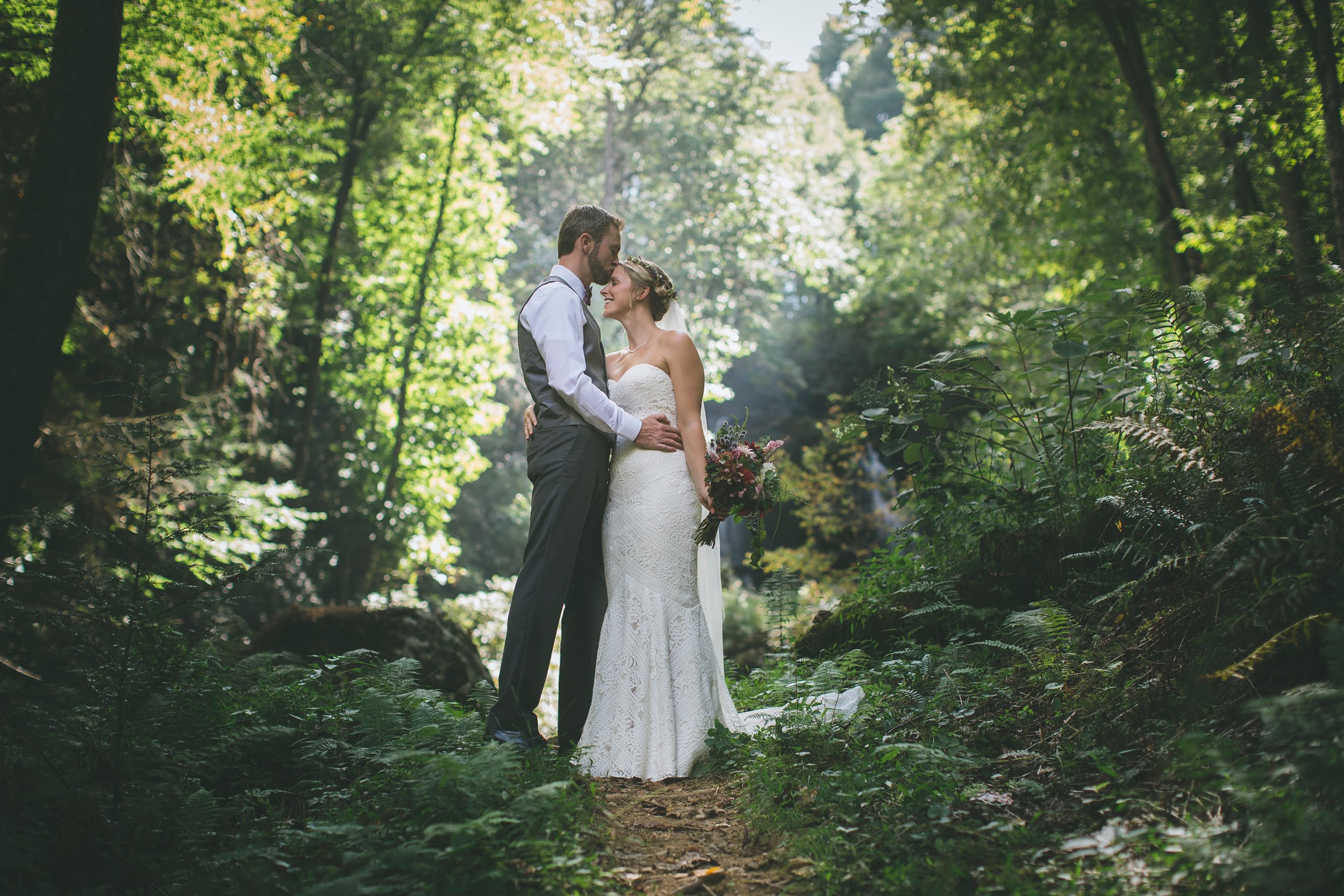 Michael & Elizabeth - Oskar Blues Reeb Ranch Wedding Photographer ...