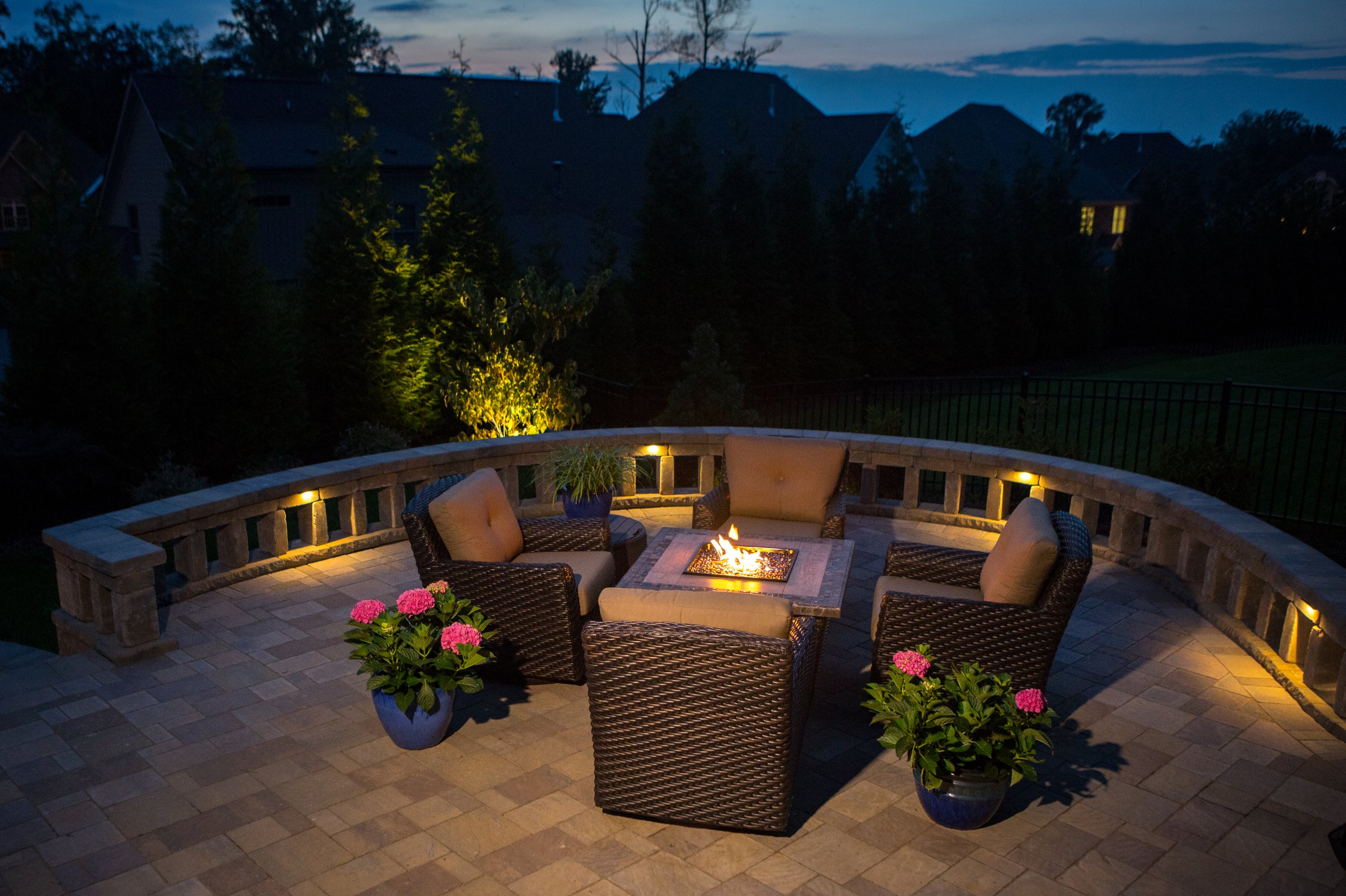 Unique landscape design with local architect firm - Micciche Photography