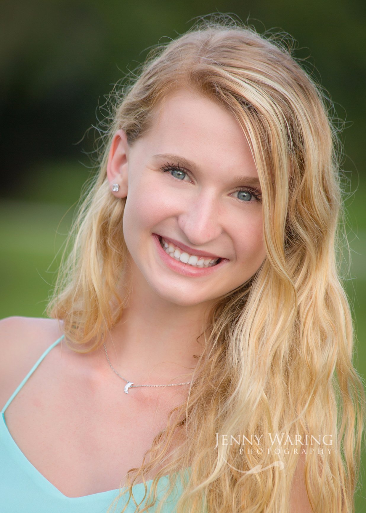 Nikki's New Smile - Jenny Waring