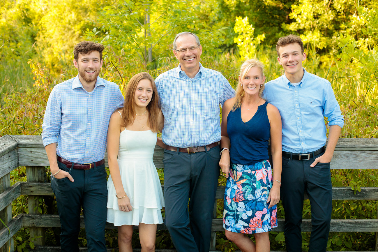 Family Portrait Photo Sessions | Morgan Dawson Photography