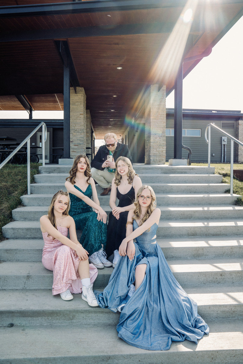 5 Great Reasons to Hire a Professional Photographer for Prom Night