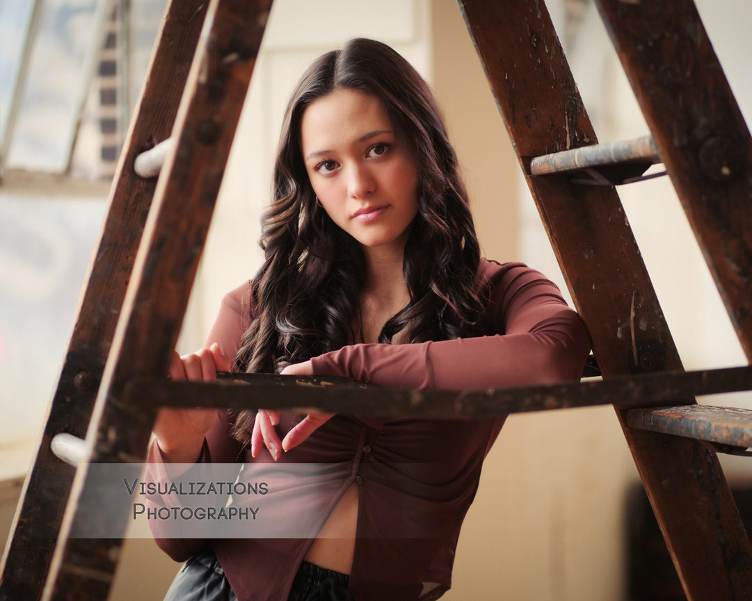 Niya - Viz-Model 2023 - Visualizations Photography