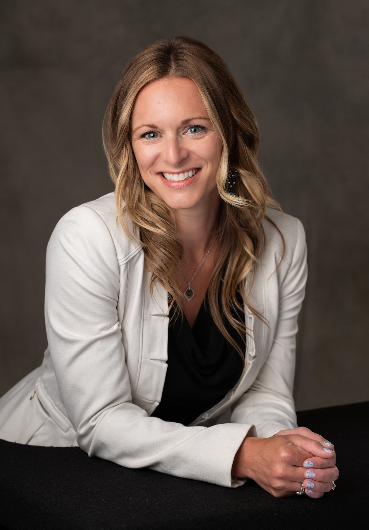 A Basic Guide to a Great Headshot Photo Session - Freeland Photography LLC