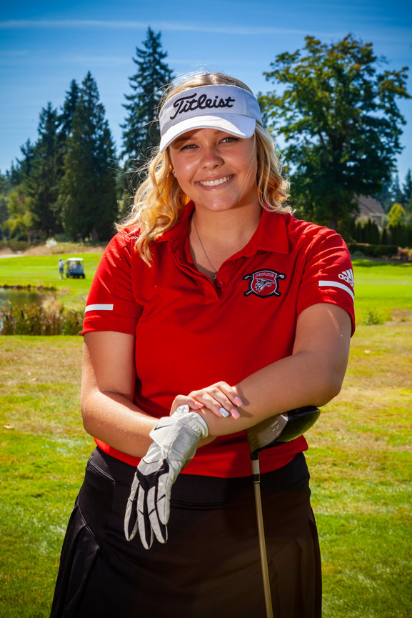 Julia Schafer Kentlake Senior - Seattle Wedding and Senior Photographer ...