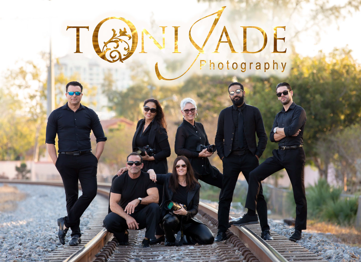 ABOUT - Toni Jade Photography