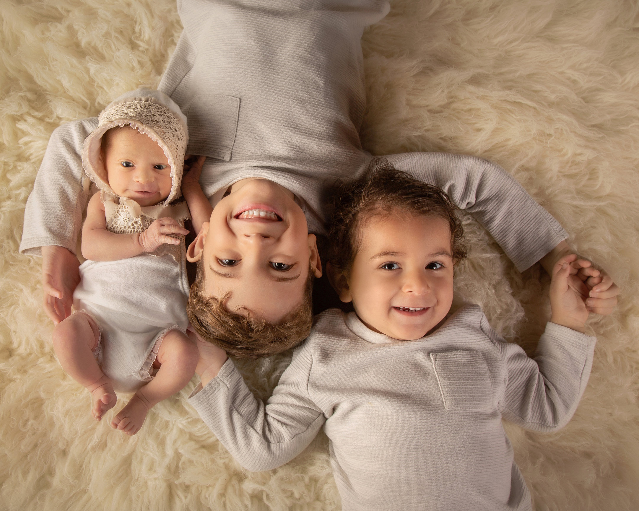 Sweet Siblings | Daphne's Portrait Design | Clarksville, TN