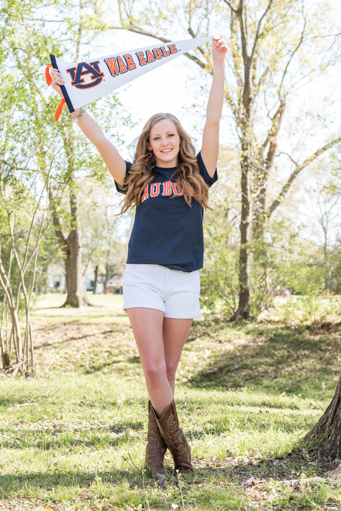 Creative Ways to Include Your College in Your High School Senior ...