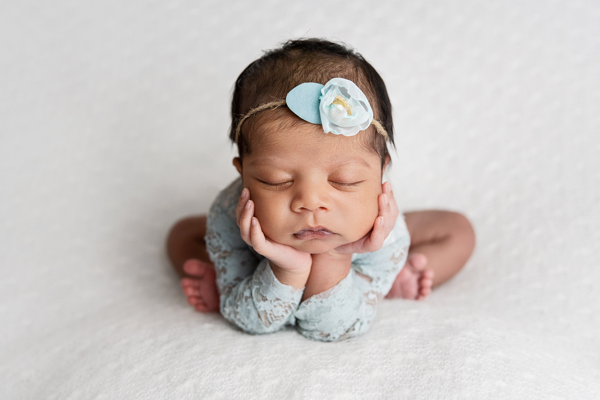 Mastering Newborn Froggy Pose, A Step-by-Step Guide to Safe and ...