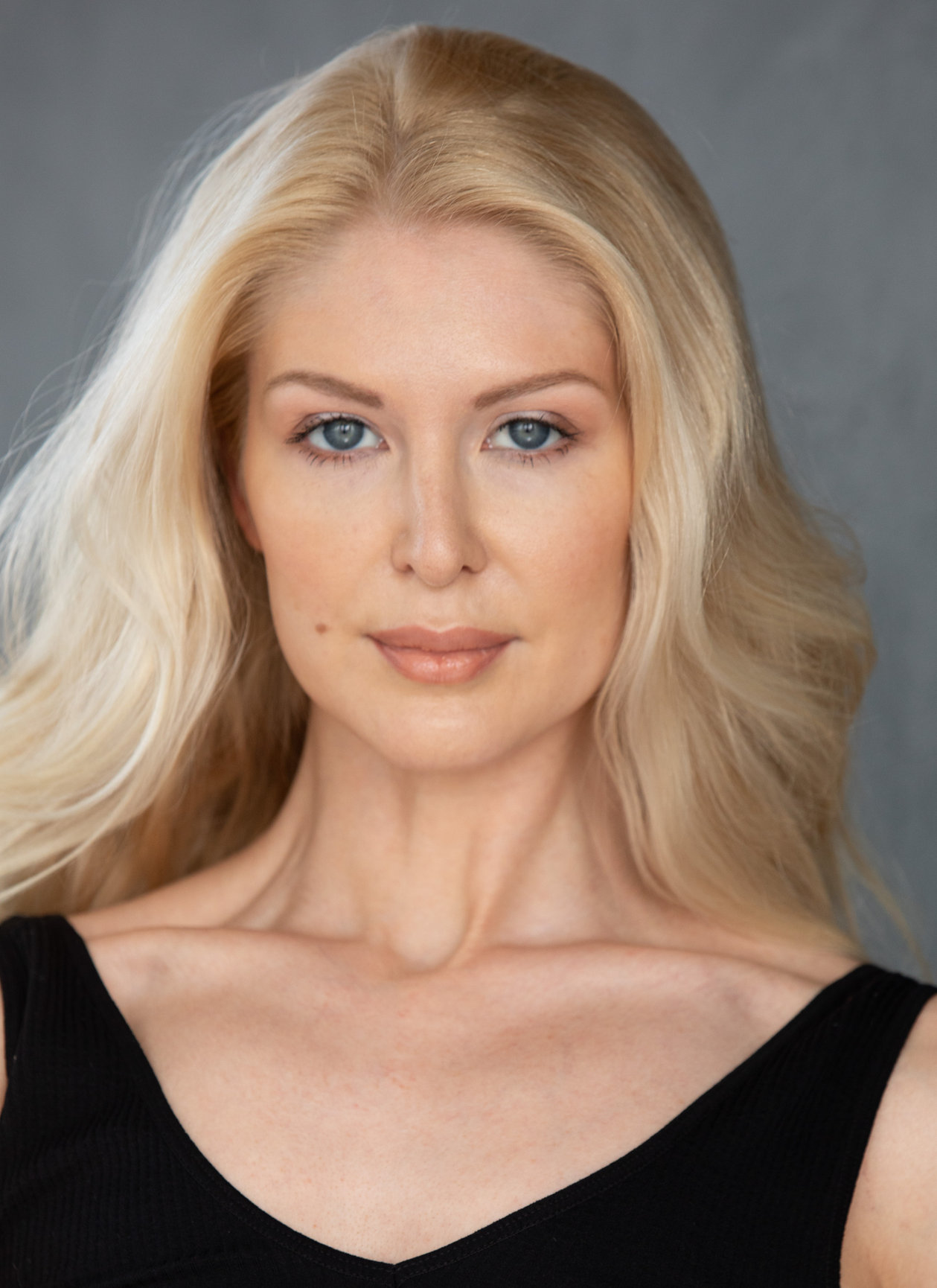 Women - Red Models & Talent