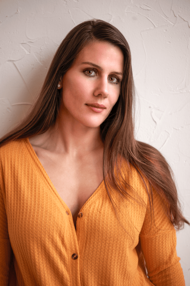 Kristen Elliot - Red Models & Talent