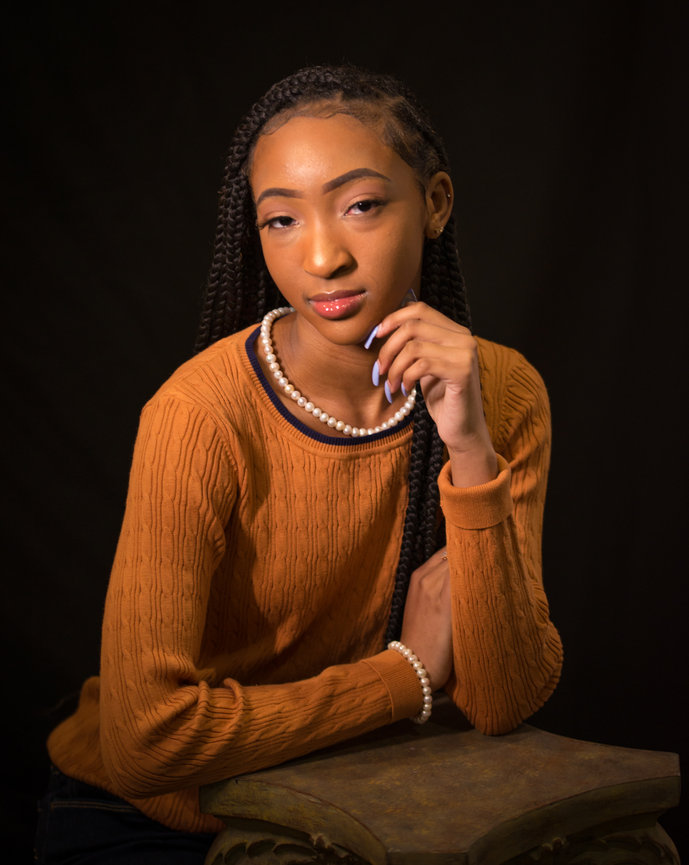 Senior Photo Sessions- When you want something fresh & artistic. - MG ...