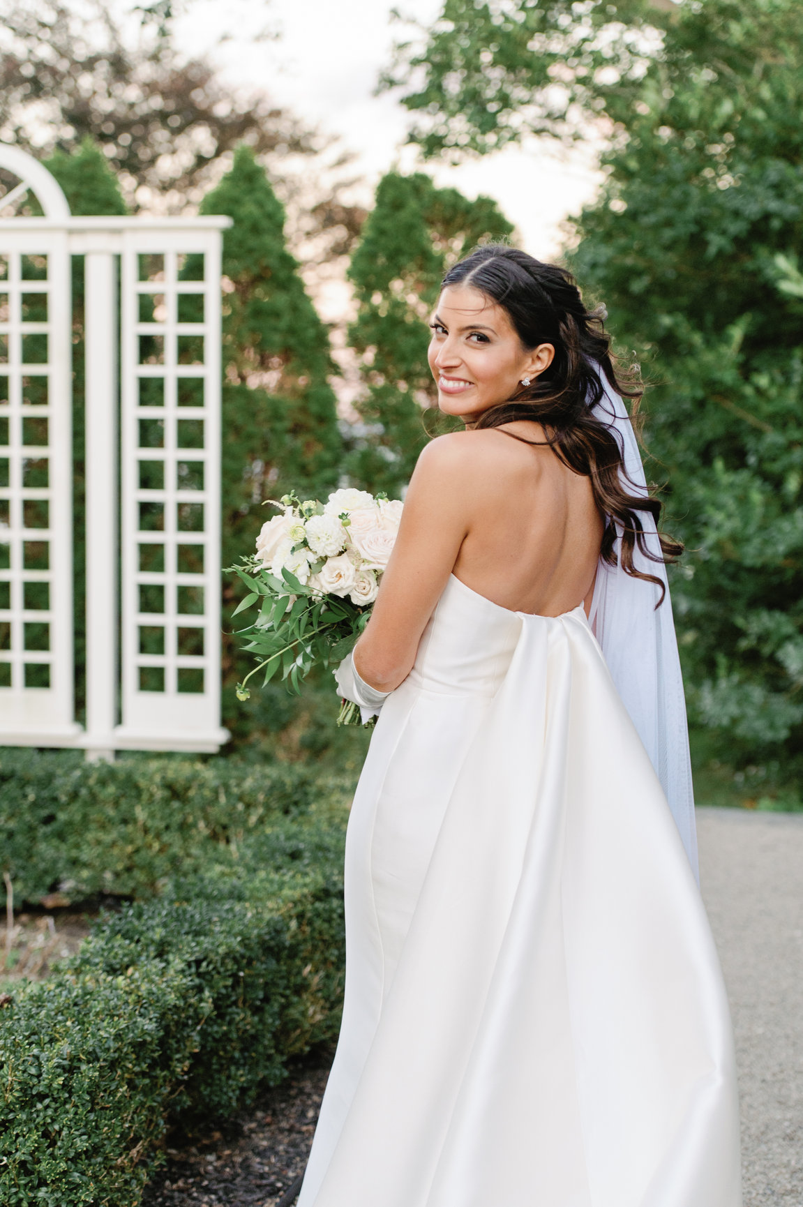 Kelsey + Collin / Rosecliff Mansion - Ludwig Photography