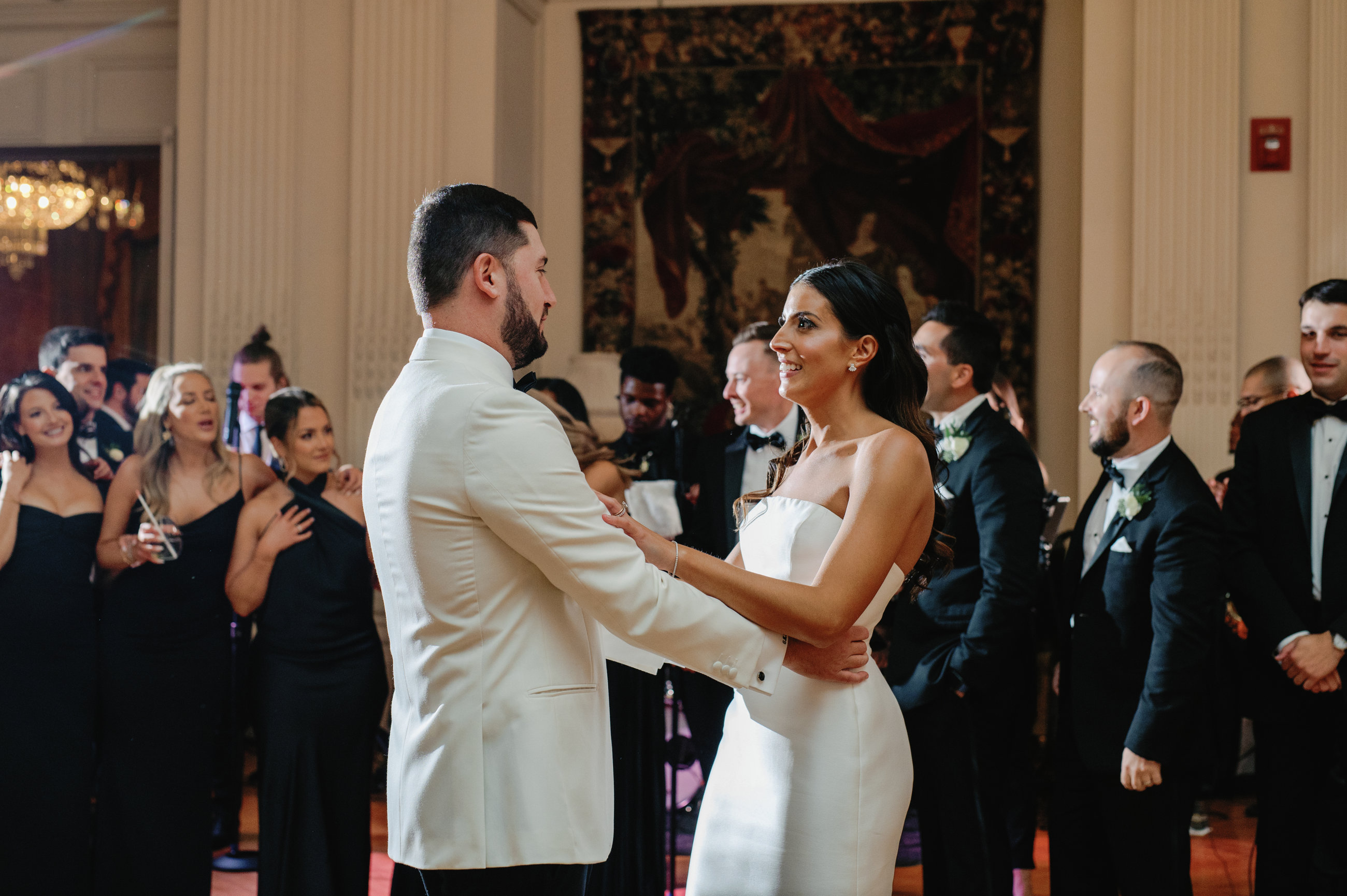 Kelsey + Collin / Rosecliff Mansion - Ludwig Photography