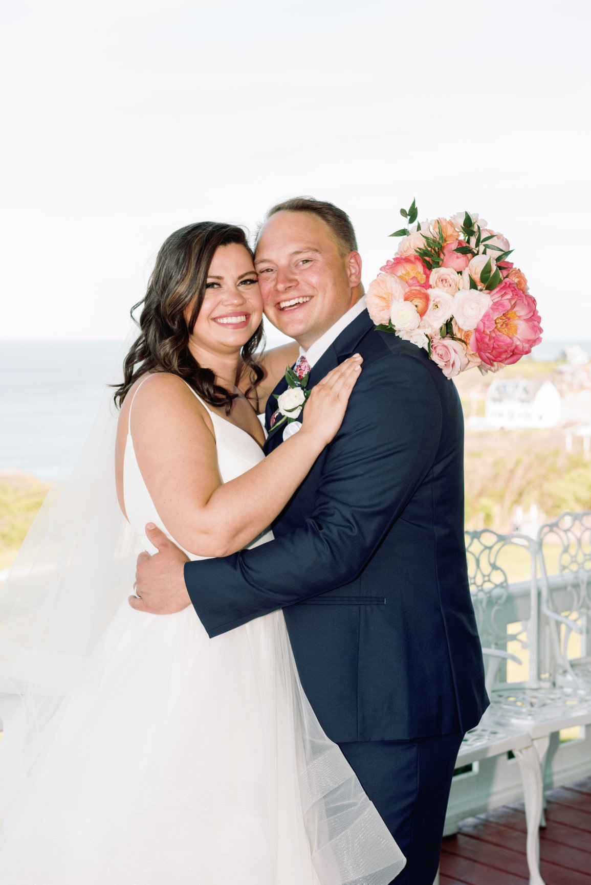 Jaclyn + Robert / Spring House Block Island - Ludwig Photography