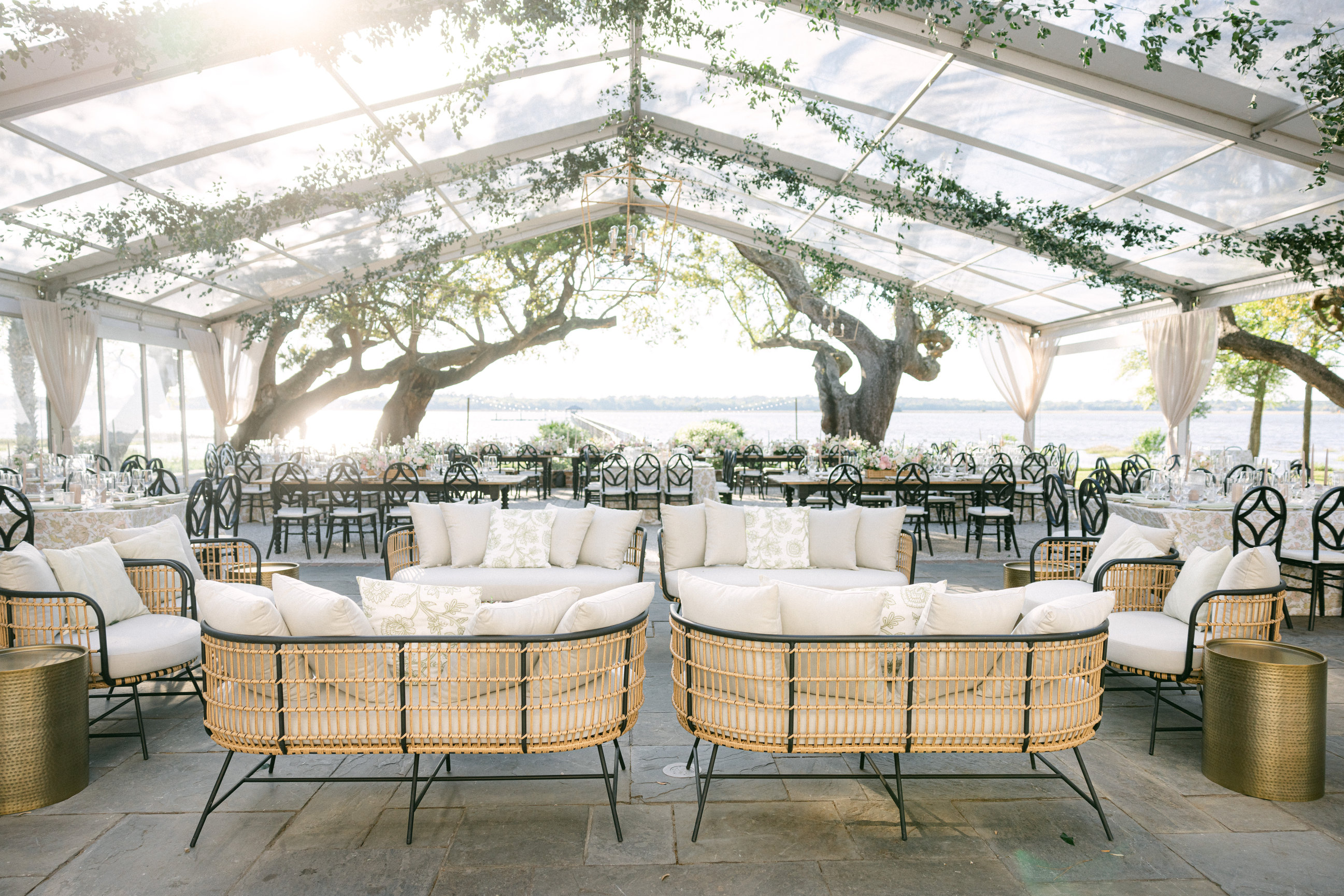 Lowndes Grove Spring Wedding - Ava Moore Photography