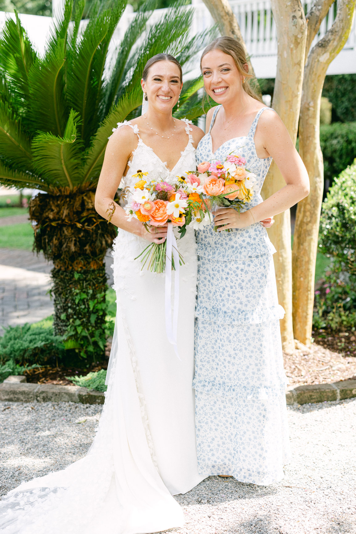 Old Wide Awake Summer Wedding - Ava Moore Photography
