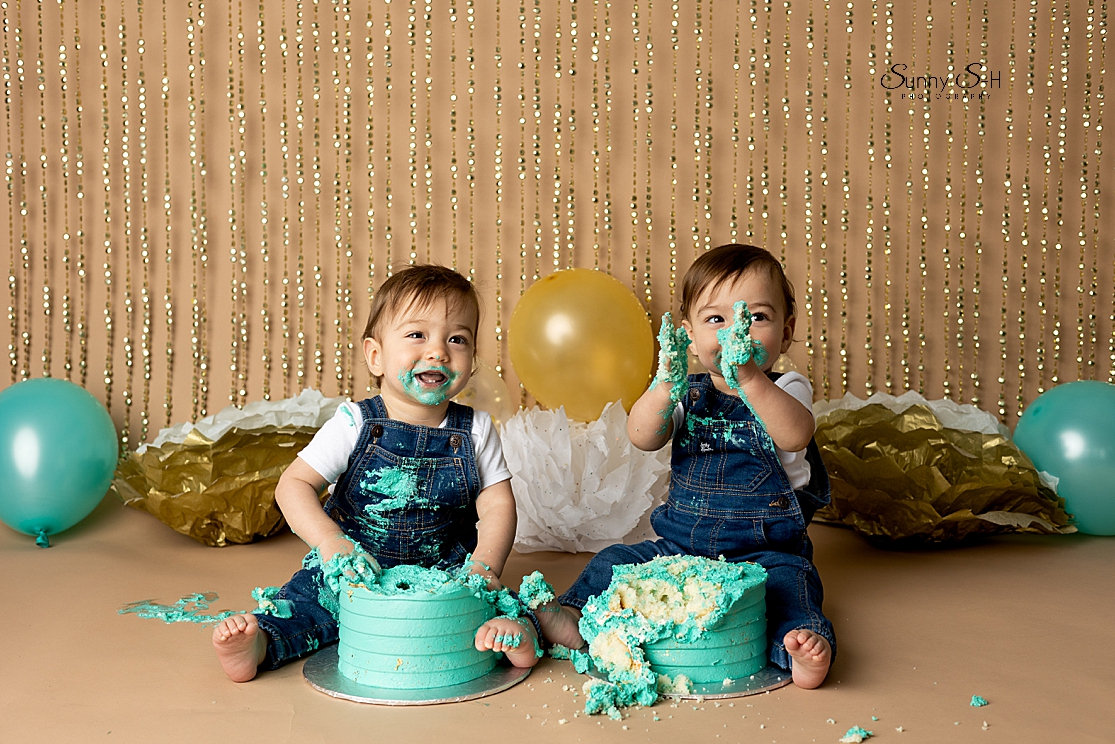Twin Cake Smash - Sunny S-H Photography