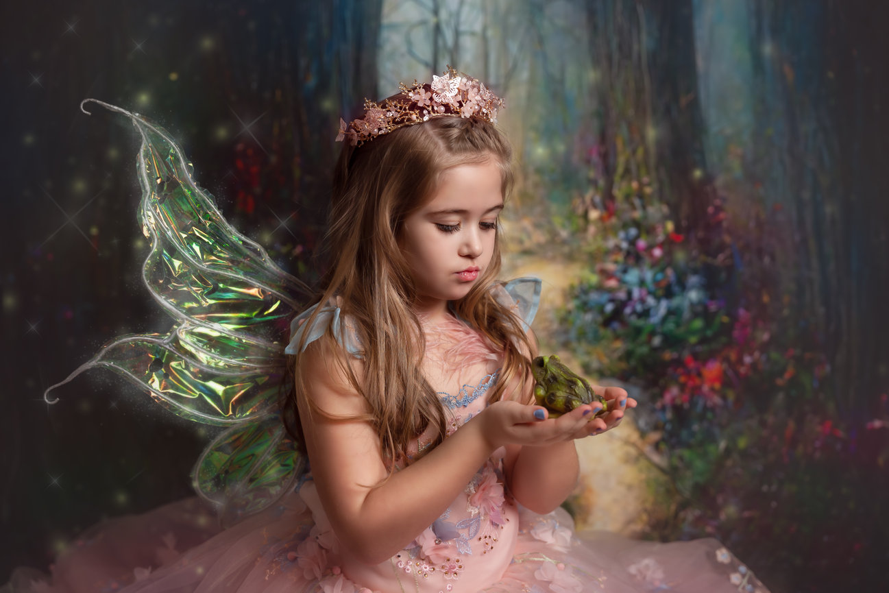 Fine Art Girls - Moments By Marianne Photography