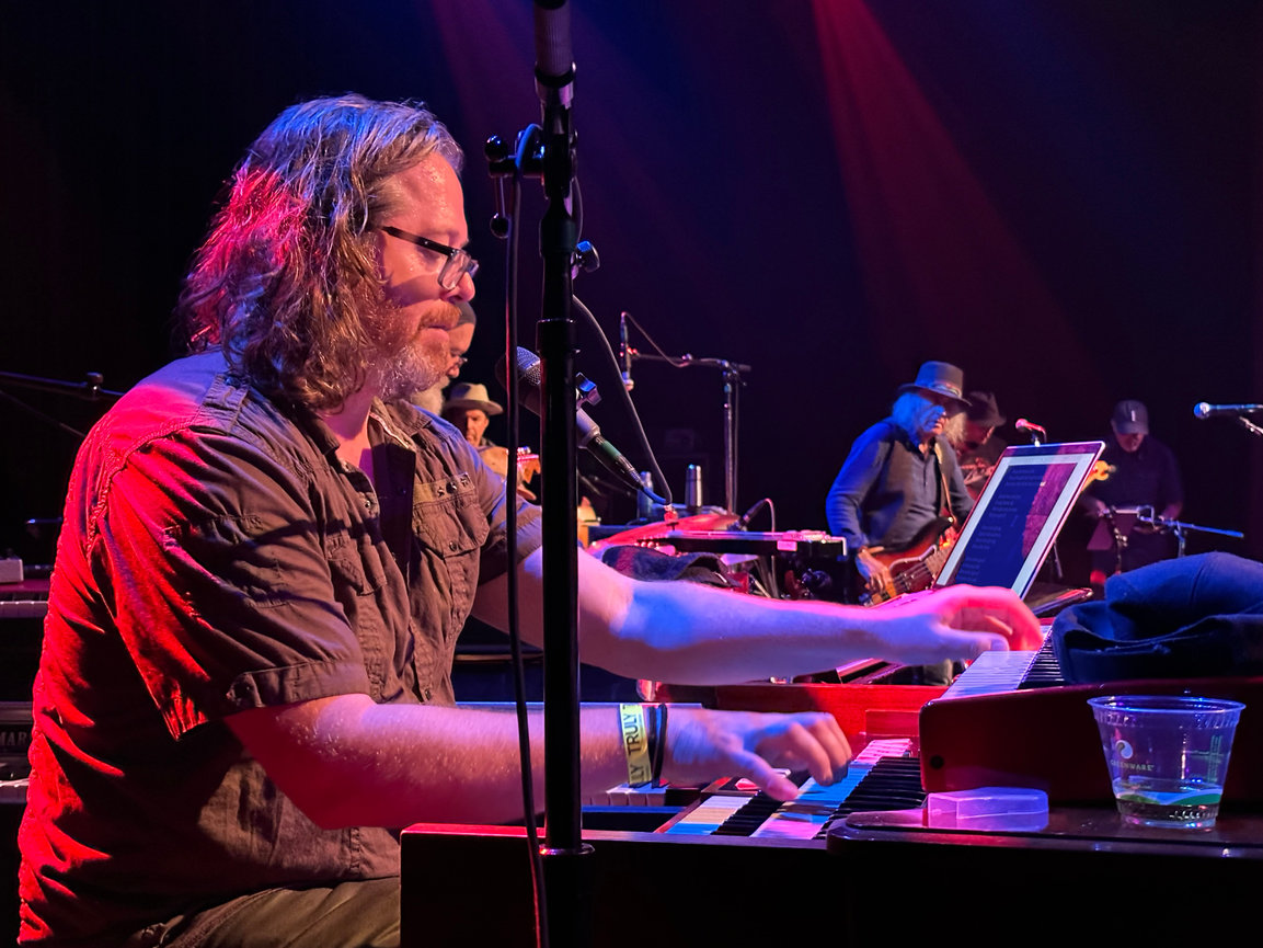 MUSIC LESSONS IN SEBASTOPOL WITH SPENCER BURROWS