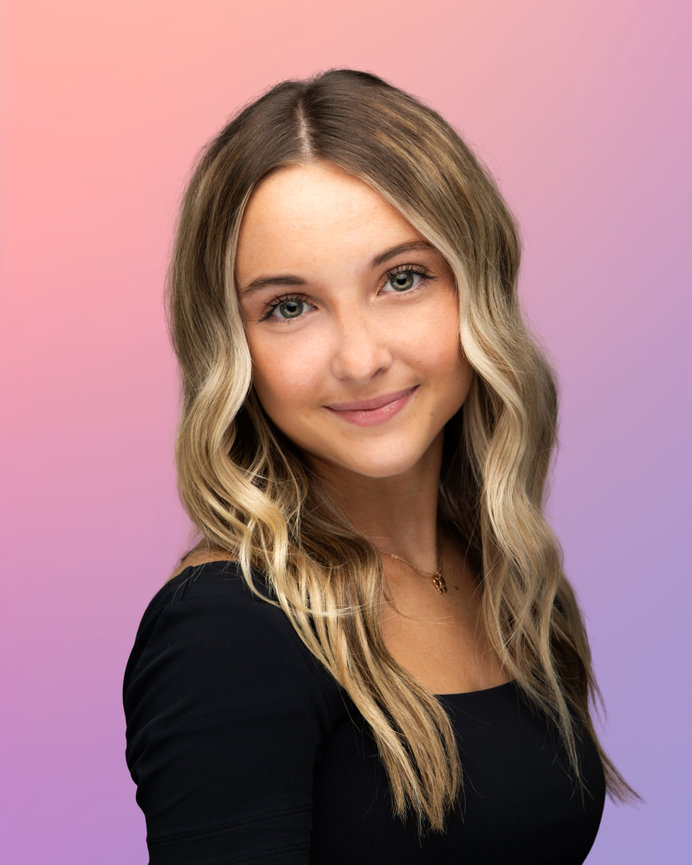 SENIOR PORTRAITS - Signature Images