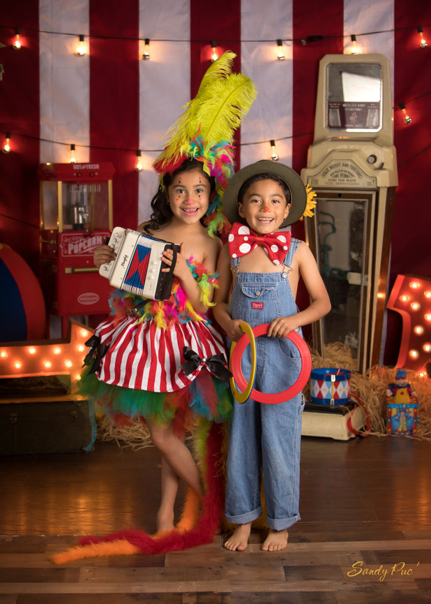 Circus Buddies - Sandy Puc Photography
