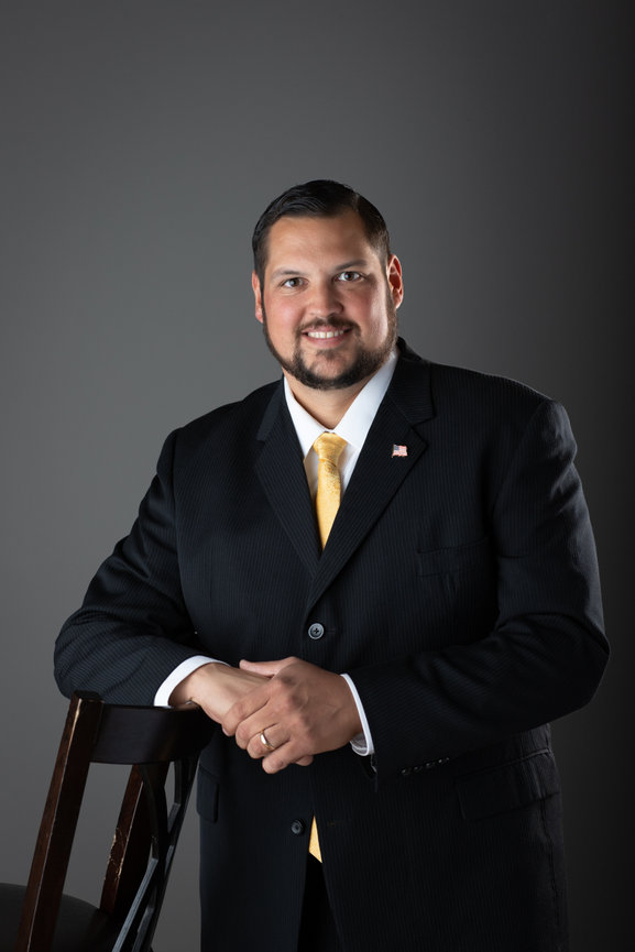 HEADSHOTS - Lori Marie Photography