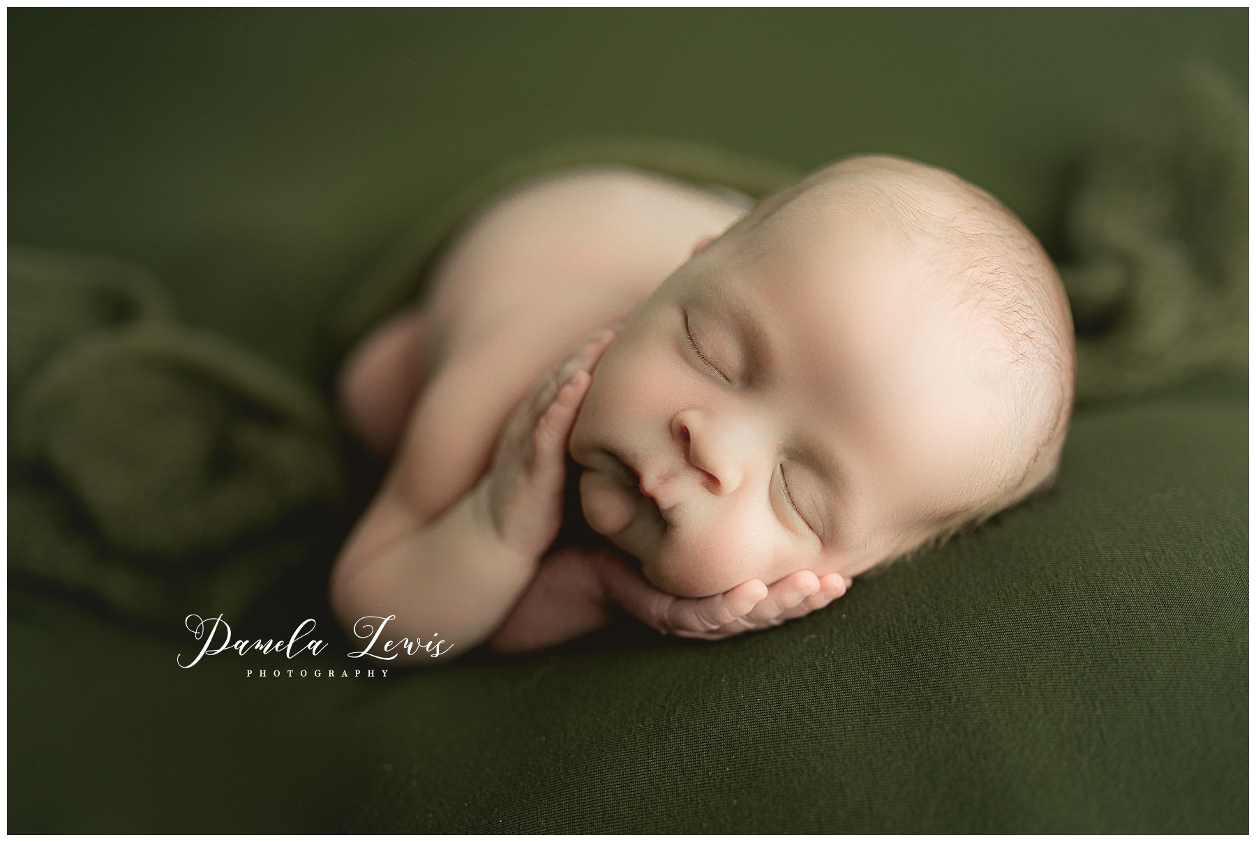 Choosing Me to Be Your Newborn Photographer {Naperville Newborn Studio ...