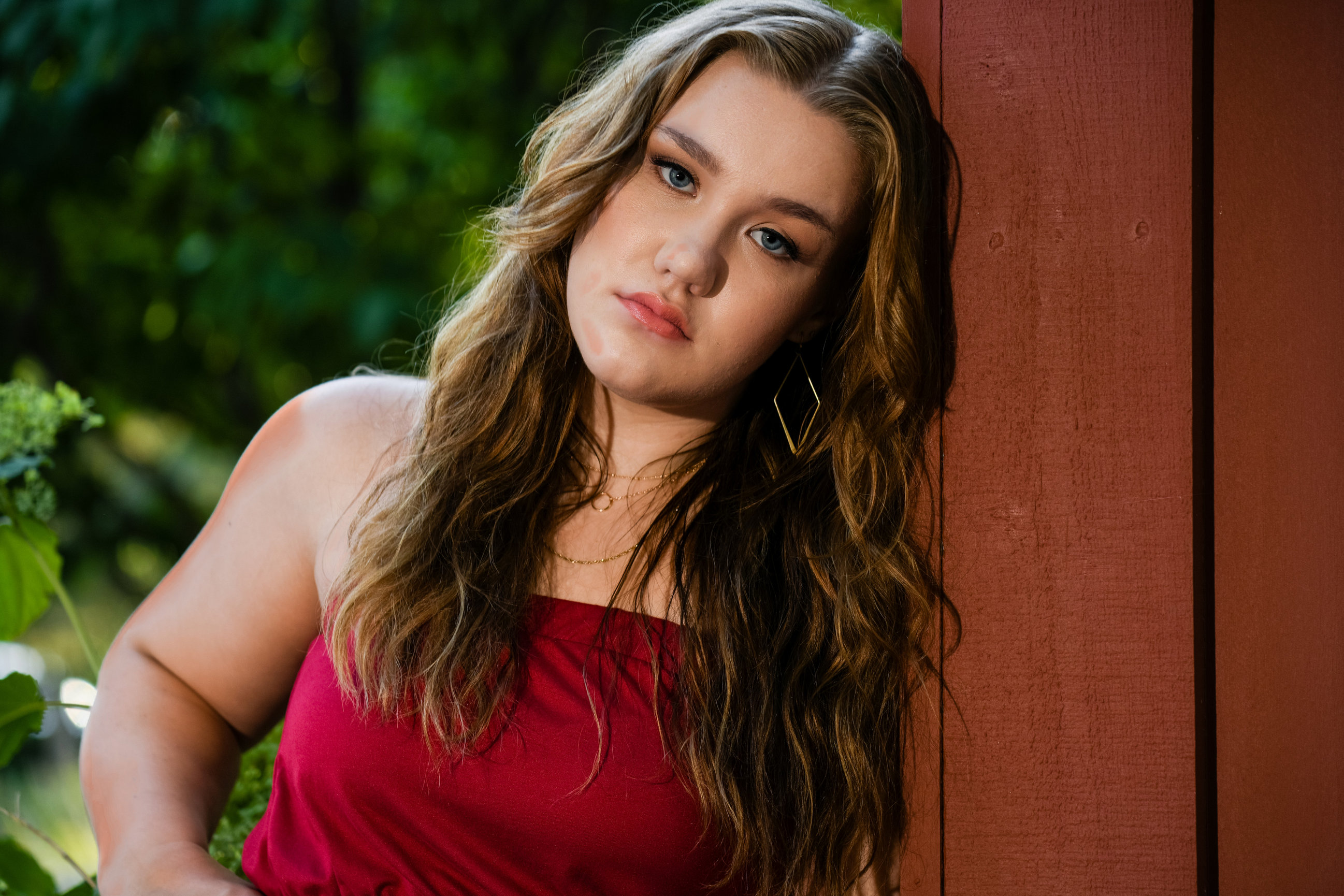 Outdoor Senior Session in Historic Downtown Dublin (Audrey)