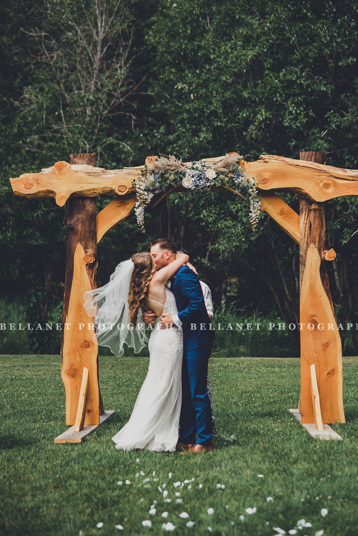 Taylor & Jaci - 100 Acre Wood Lodge