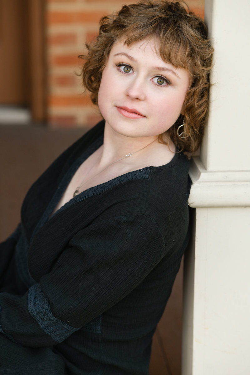 Outdoor Winter Senior Session with Zoe