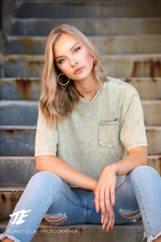 NASYA - Urban Senior Session - Iowa City Senior & Headshot Photographer ...
