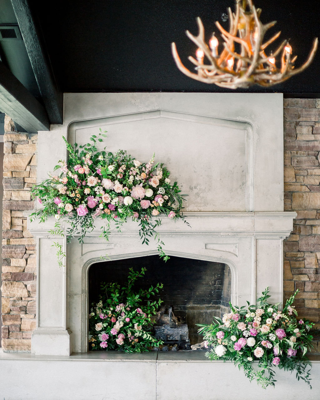 FIREPLACE FLOWERS - Flowers By Janie