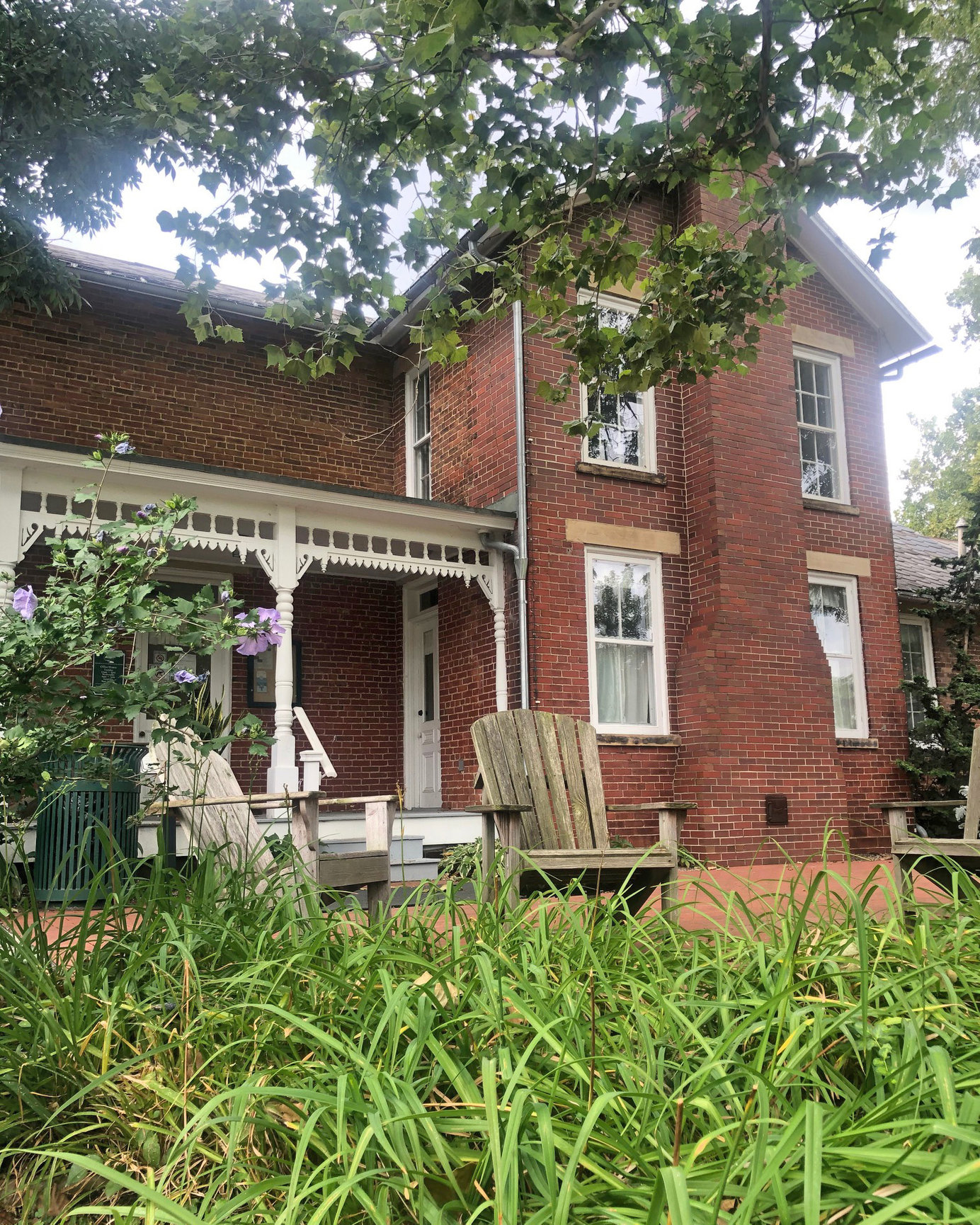 Everal Barn at Heritage Park - Vicki Sands